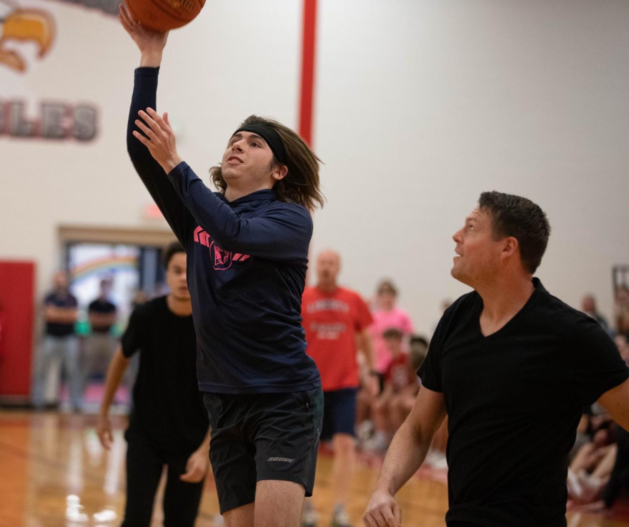 Staff Keeps Swofford Game Unbeaten Streak Going – LHStoday