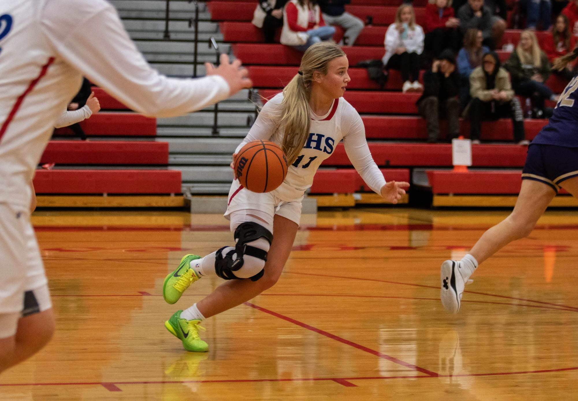 Brower and Greer Set New Records for Girls Varsity Basketball – LHStoday