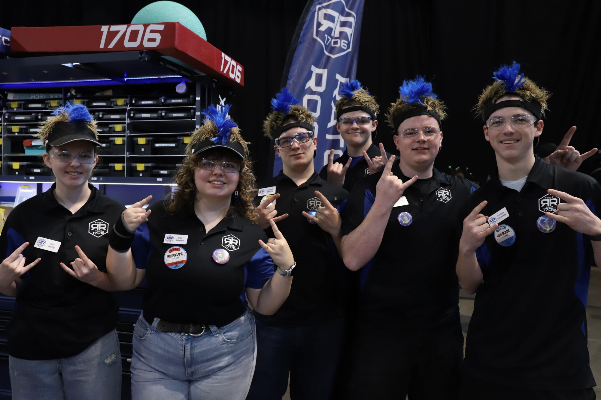 Ratchet Rockers Win St. Louis Regionals – LHStoday