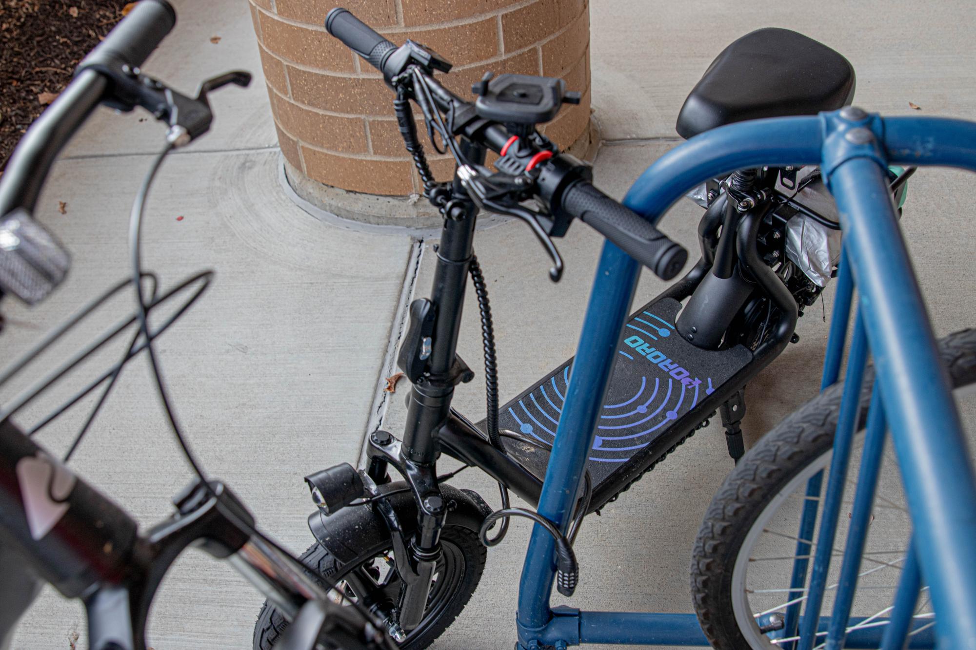 E-Bikes Raise Safety Concerns at Schools – LHStoday